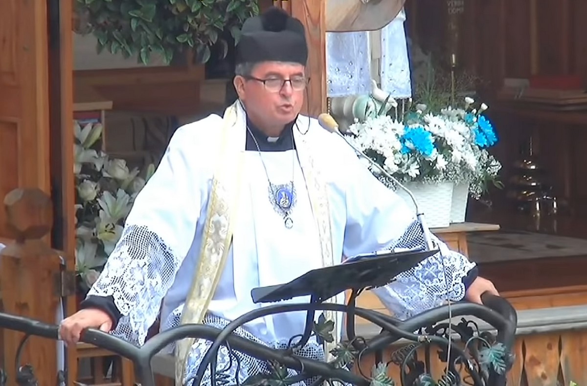Piotr Natanek: dziecko poczęte z próbówki, poza Bogiem, jest produktem ...